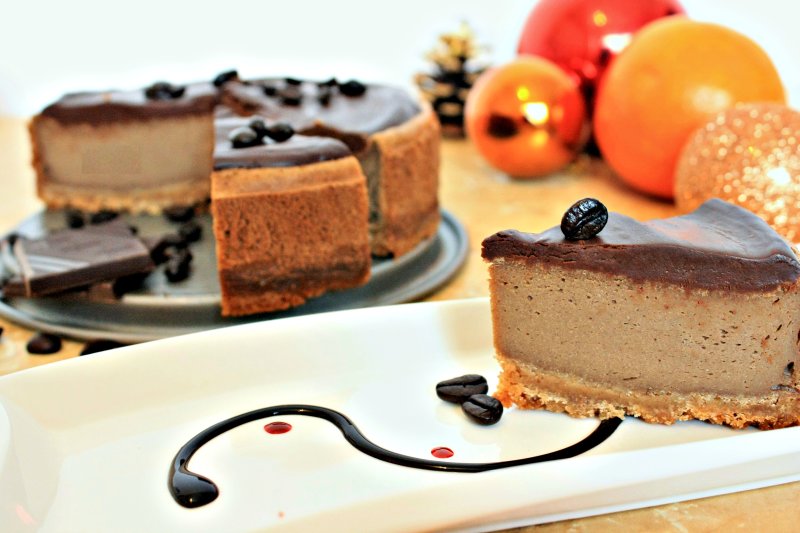 Cheesecake cu rom si cafea | Dulciuri | Reteteculinare.RO