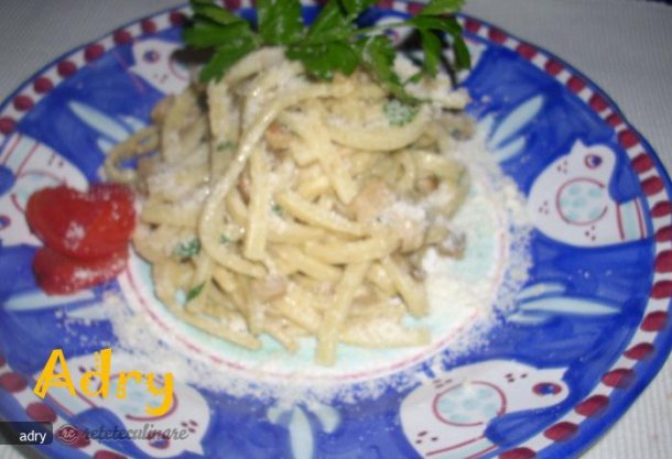 Paste cu Hribi | Paste | Reteteculinare.RO