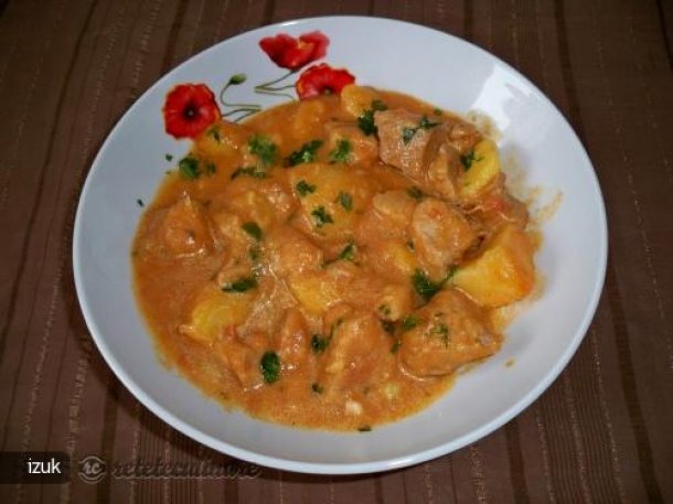 Gulas Unguresc | Mancaruri cu carne | Reteteculinare.RO