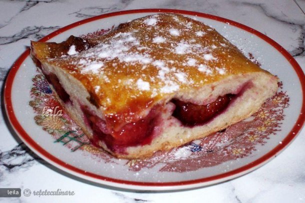 Cocorada cu Prune | Produse de panificatie si patiserie | Reteteculinare.RO