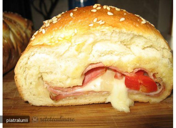 Franzela Umpluta | Aperitive | Reteteculinare.RO