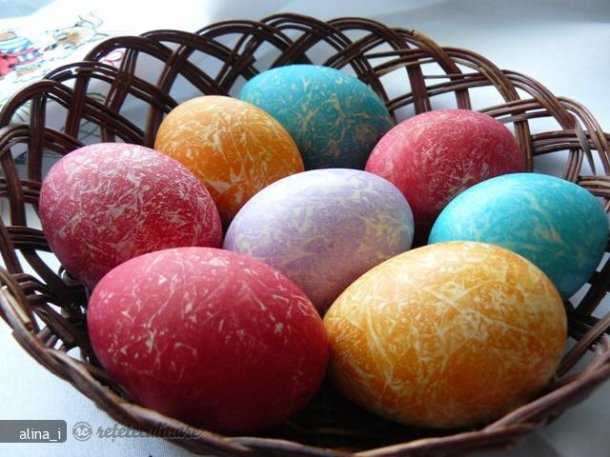Oua Colorate cu Hartie Creponata | Aperitive | Reteteculinare.RO