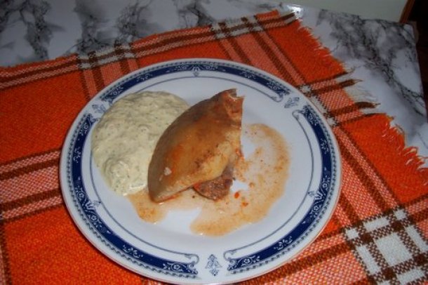 Cap de porc cu usturoi | Aperitive | Reteteculinare.RO