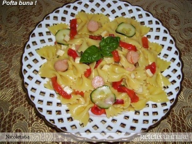 Salata cu paste | Paste | Reteteculinare.RO