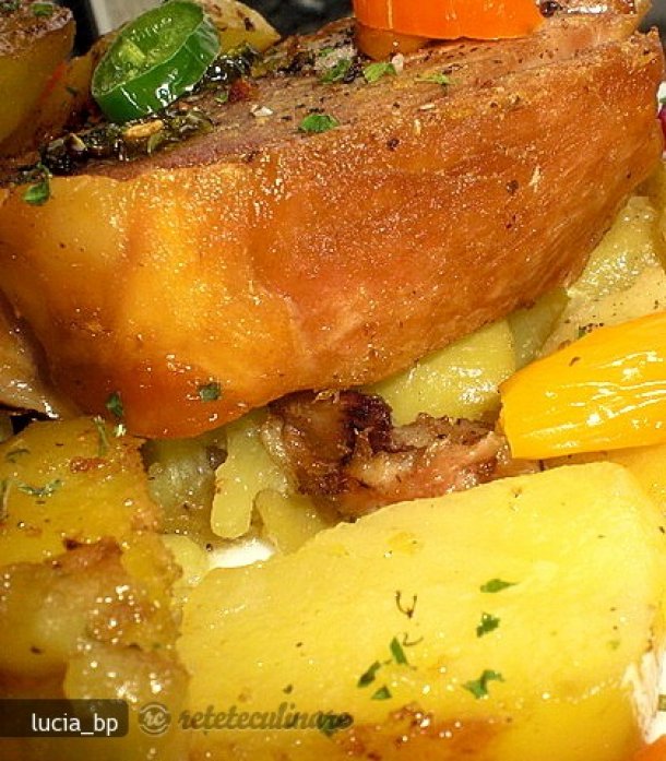 Ciolan cu Cartofi, la Cuptor | Fripturi | Reteteculinare.RO