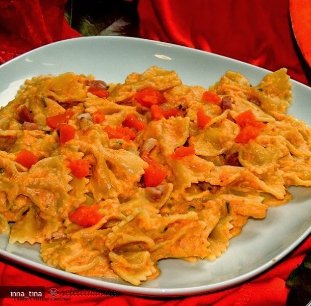 Paste cu Dovleac | Paste | Reteteculinare.RO