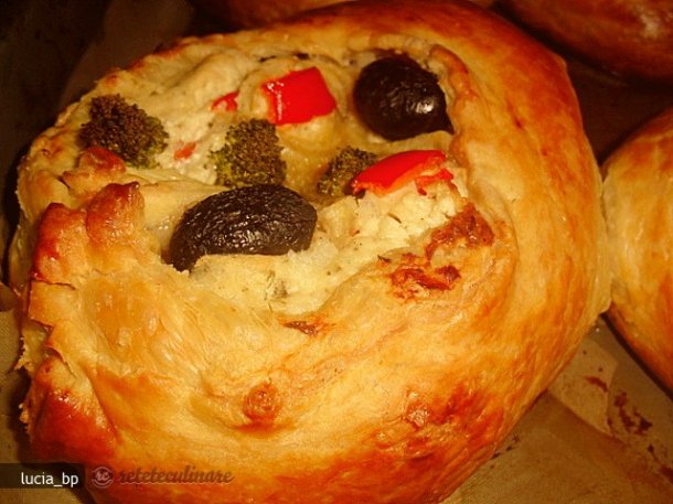 Cuib de Randunica | Produse de panificatie si patiserie | Reteteculinare.RO