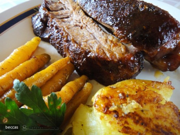 Costite de Porc Marinate, Morcovi si Cartofi Copti | Fripturi ...