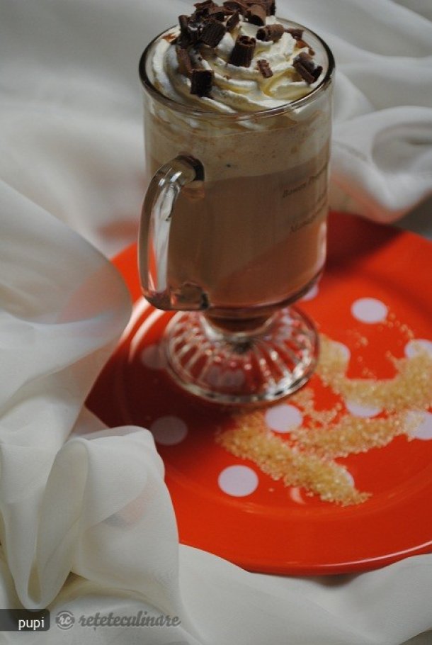 Irish Coffee-in Stilul Meu | Bauturi | Reteteculinare.RO