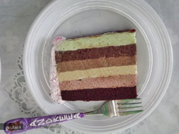 Tort Aniversar Rc-10 Ani (Tort cu mousse de ciocolata alba, neagra, cu ...