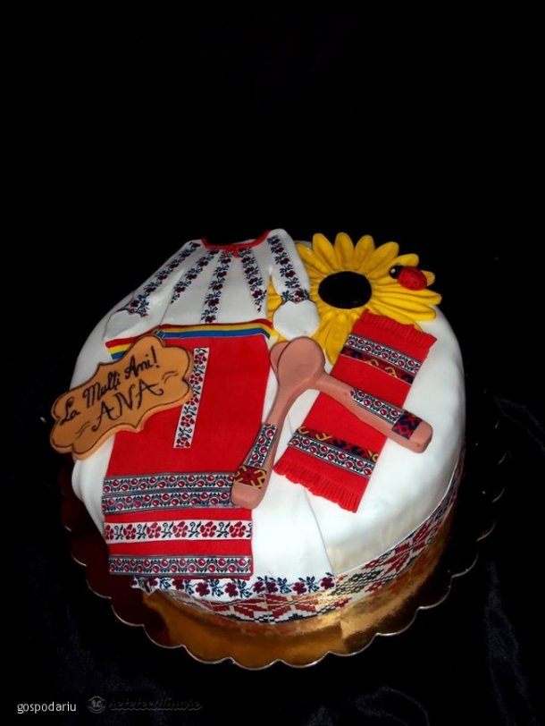 Tort Autentic Romanesc | Dulciuri | Reteteculinare.RO